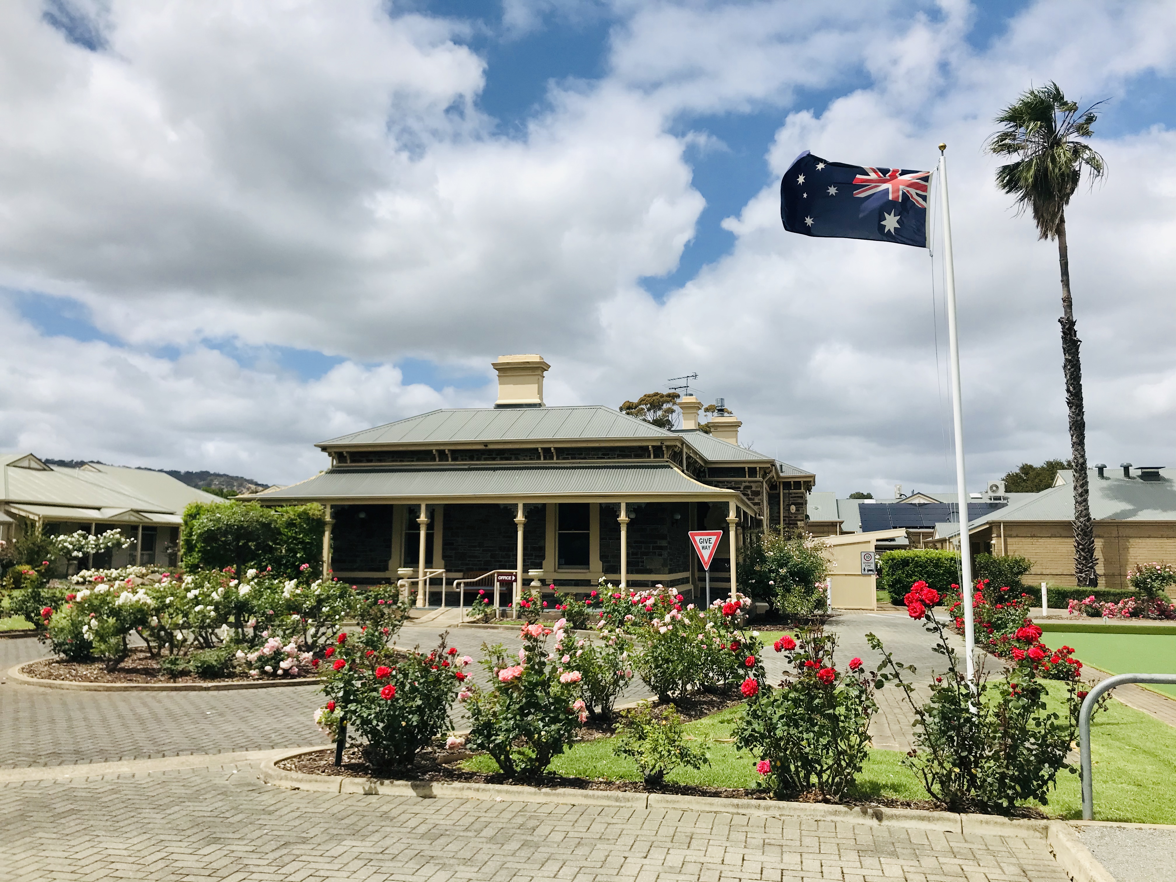 Victoria Grove - An Estate of Distinction